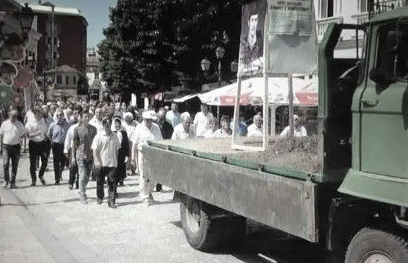 Pasi Kufitarët I Sharruan Me Plumba Gjonin E Dodën Kufomat E Tyre Gjysëm Lakuriq I Shëtitën