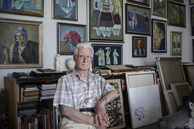 “Për të mos përfunduar në burg apo në internim si dy kolegët e mi ...