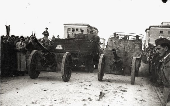 “Më 29 nëntor, unë sinjalizova komandën në Bari, se partizanët s’më ...
