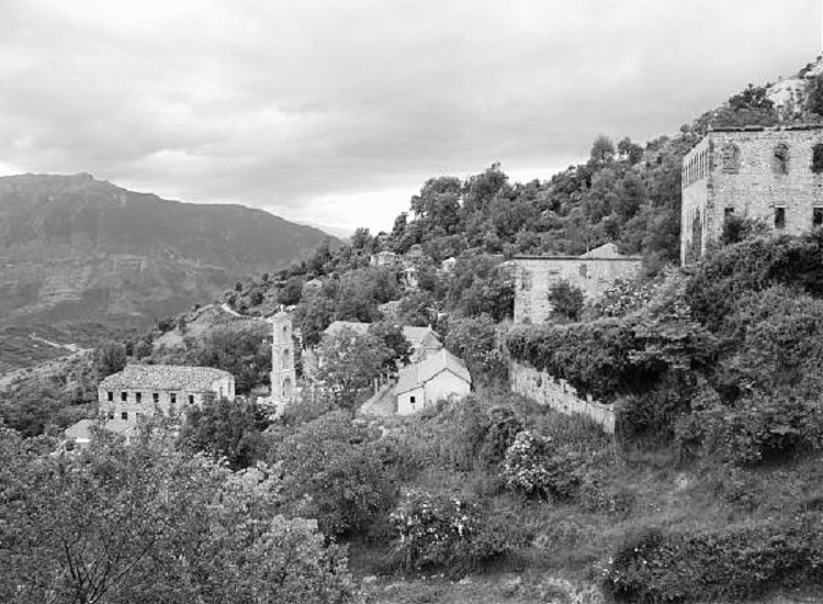 “Dr. Vangjel Meksi, realizoi projektin e tij madhor, ku besimtarët ...