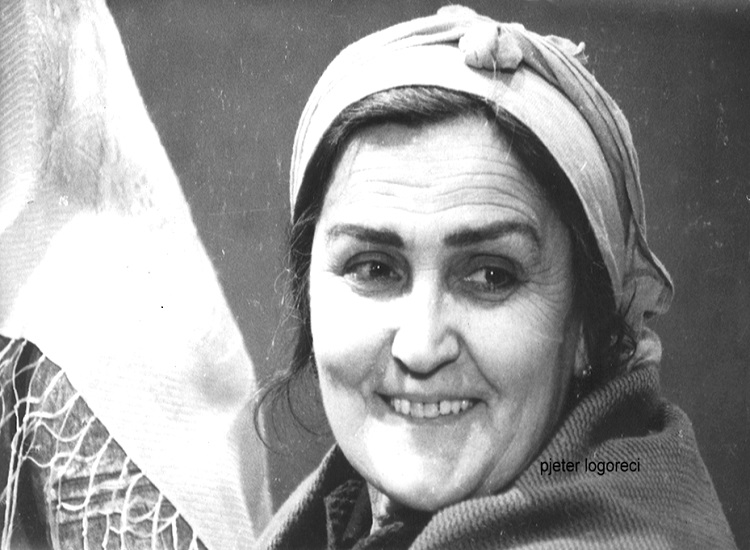 “Marije Logoreci krijoi një galeri figurash, që mbeten referencë për ...